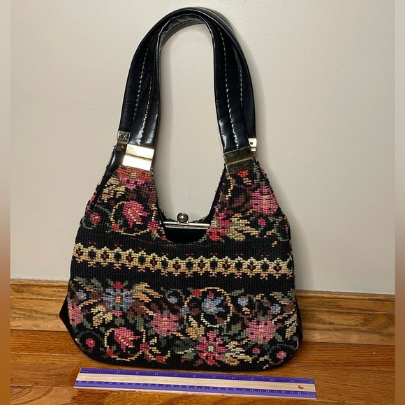 unknown | Bags | Vintage Needlepoint Tapestry Shoulder Bag Floral ...